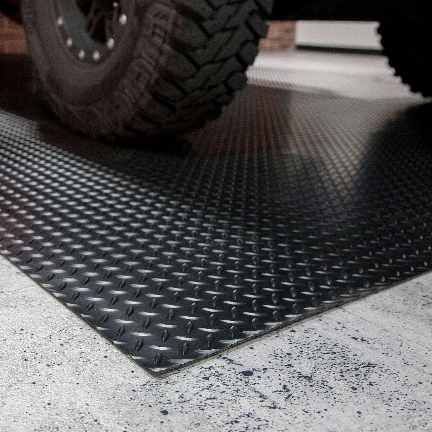 7.5' x 17' G-Floor Garage and Utility Flooring - Diamond Tread ...